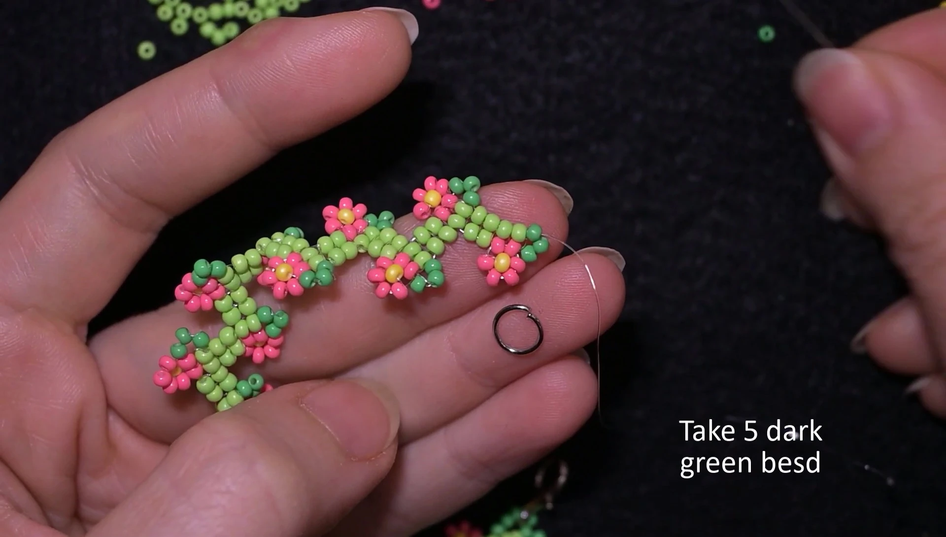 Spring Seed Bead Flower Bracelet Tutorial: Easy Herringbone Stitch