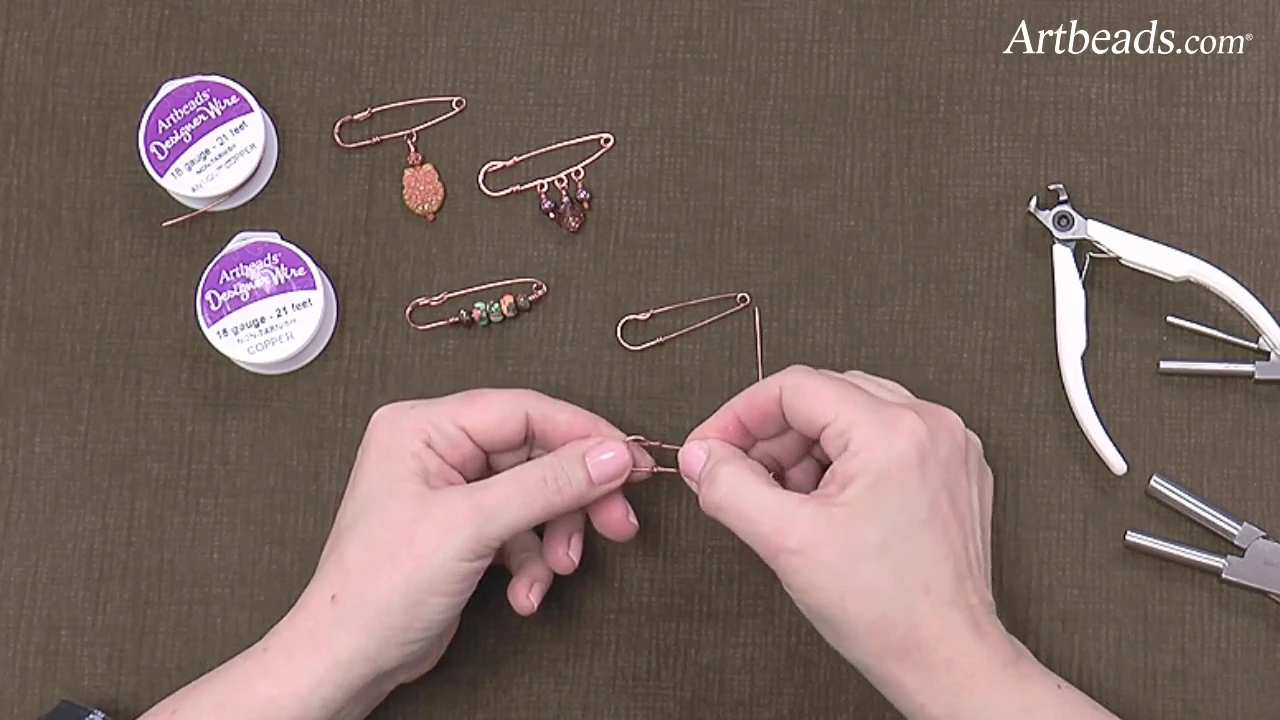 DIY Wire Brooch: A Simple & Elegant Safety Pin Style
